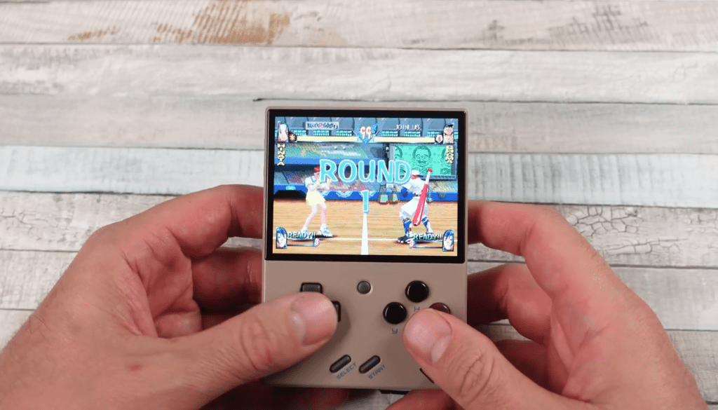 R36S or Miyoo Mini Plus? Which One Should You Get? - Boxed Insights